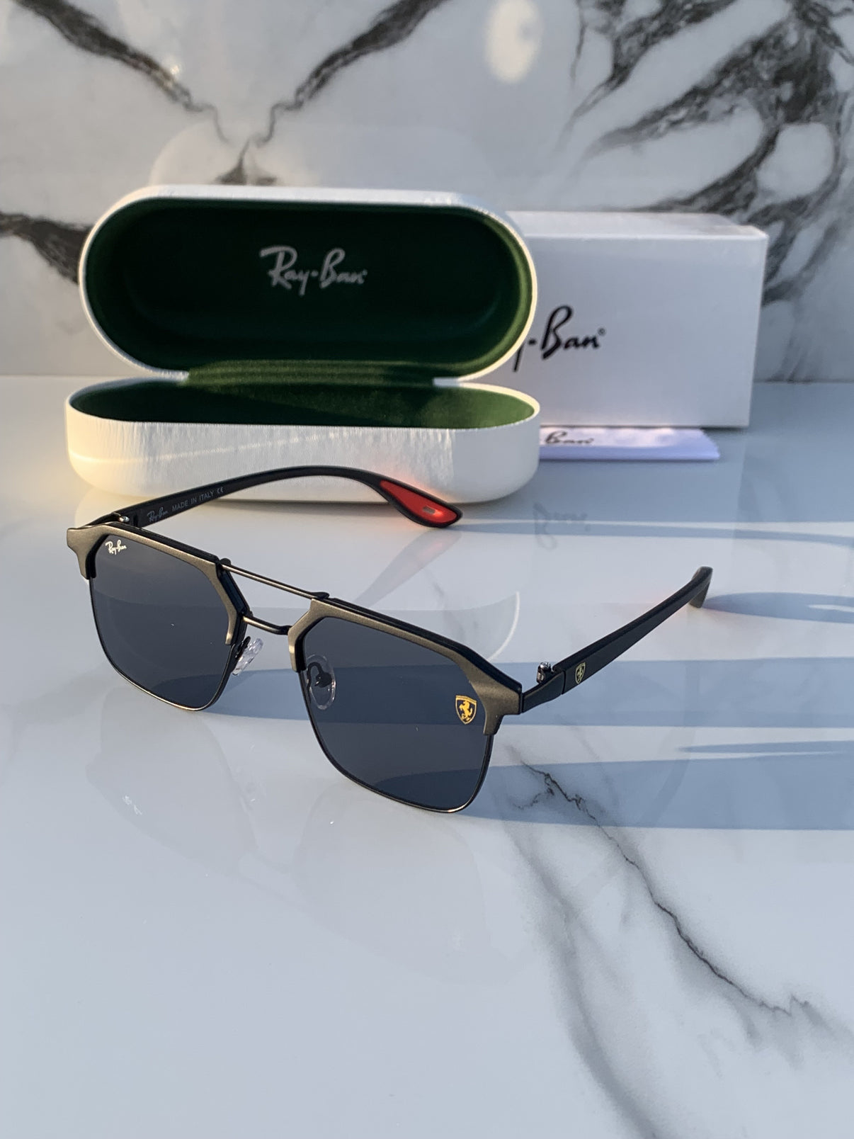 Ray Ban Black Stylish Sunglasses For Daily Causal Evergreen UV Protect ...